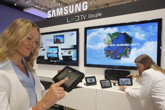 (IFA 2009)삼성전자 'LED TV 커플' 기술력에 반했다 | 아주경제