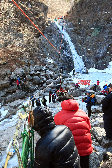 ghfgh | 아주경제