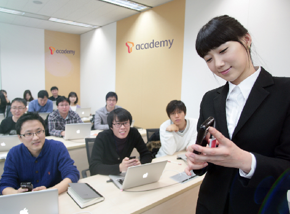 SKT, SW사관학교 'T아카데미' 오픈 | 아주경제