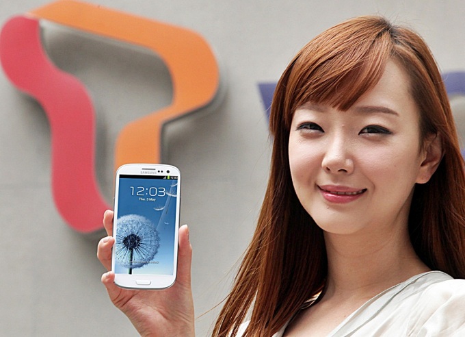 SKT, 갤럭시S3 3G·LTE 동시 예약 판매 돌입 | 아주경제