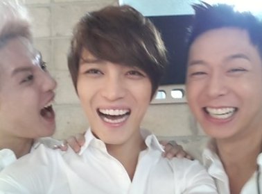 JYJ, SM 벗어났다…전속계약 분쟁 3년만에 마무리 | 아주경제